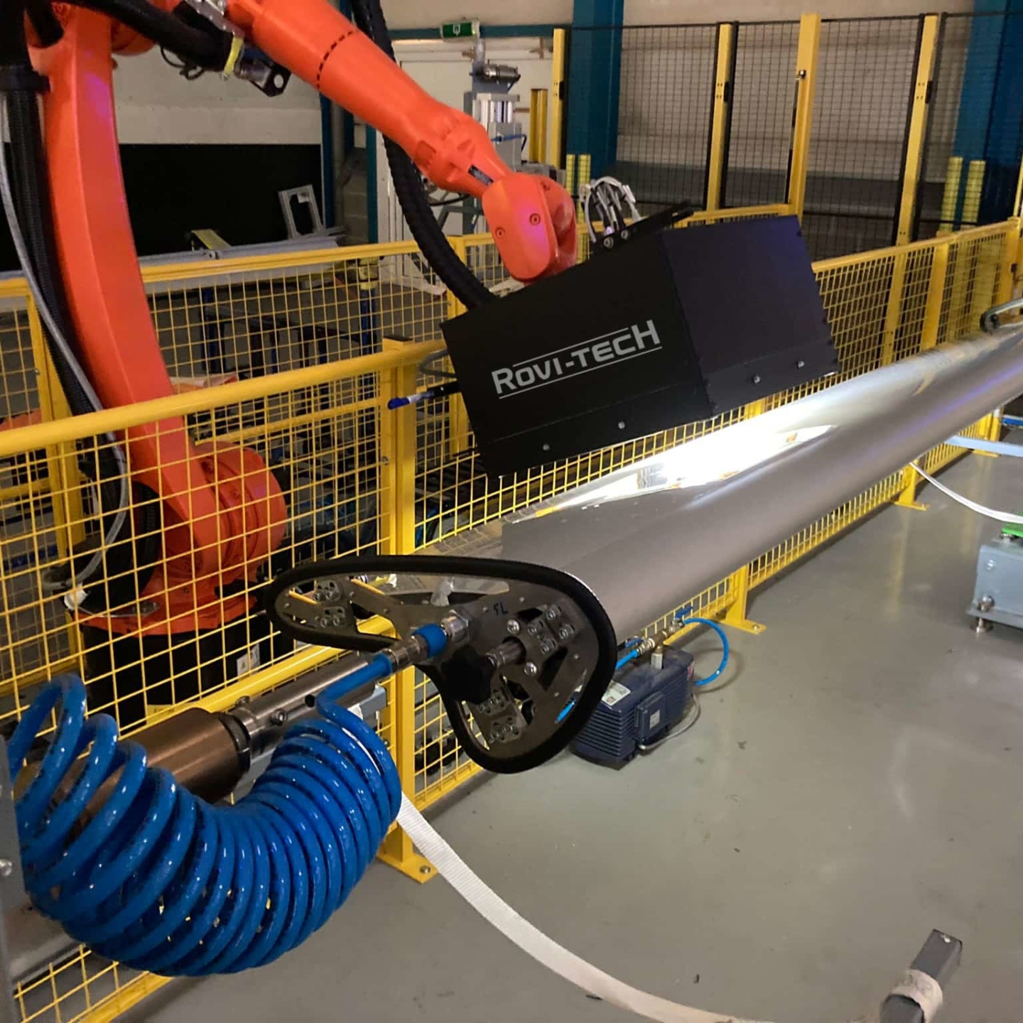 Airplane wings - Rovi-tecH